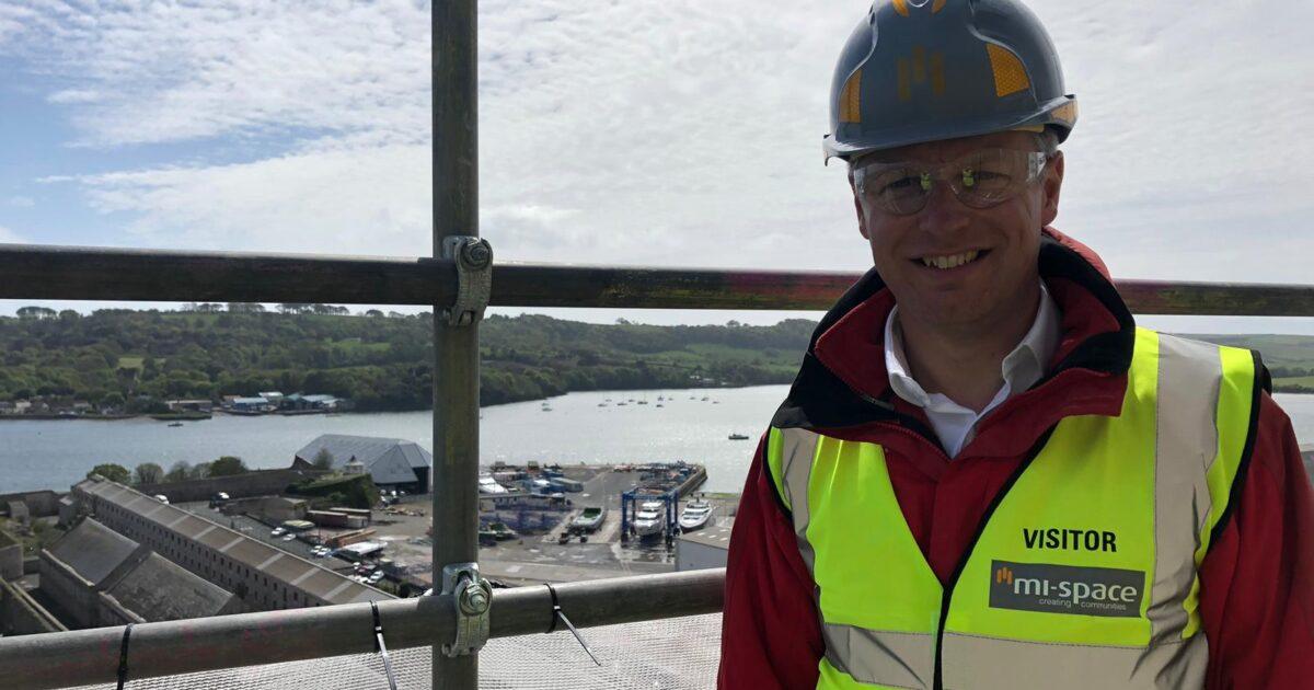 Devonport MP visits Tavy House to see combustible cladding being taken ...